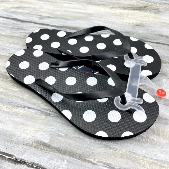 west loop | Shoes | Nwt West Loop Polka Dot Flip Flops Black White Dotted Thong Sandal S 56 ...